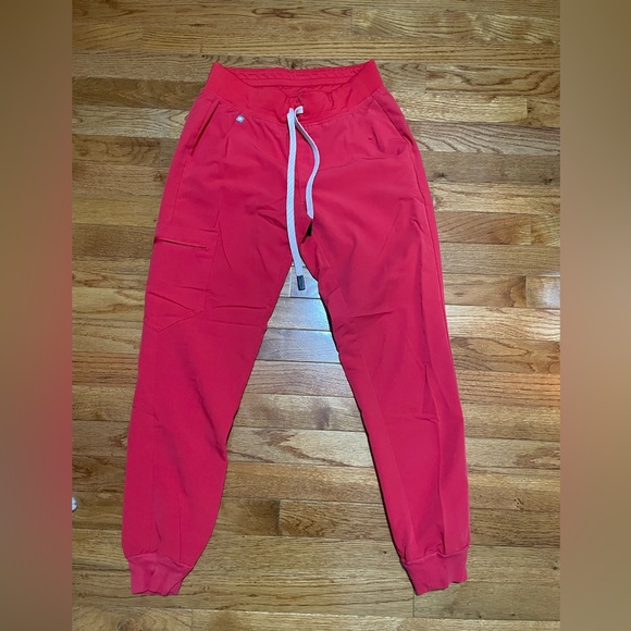 Figs | Pants & Jumpsuits | Figs Red Set | Poshmark